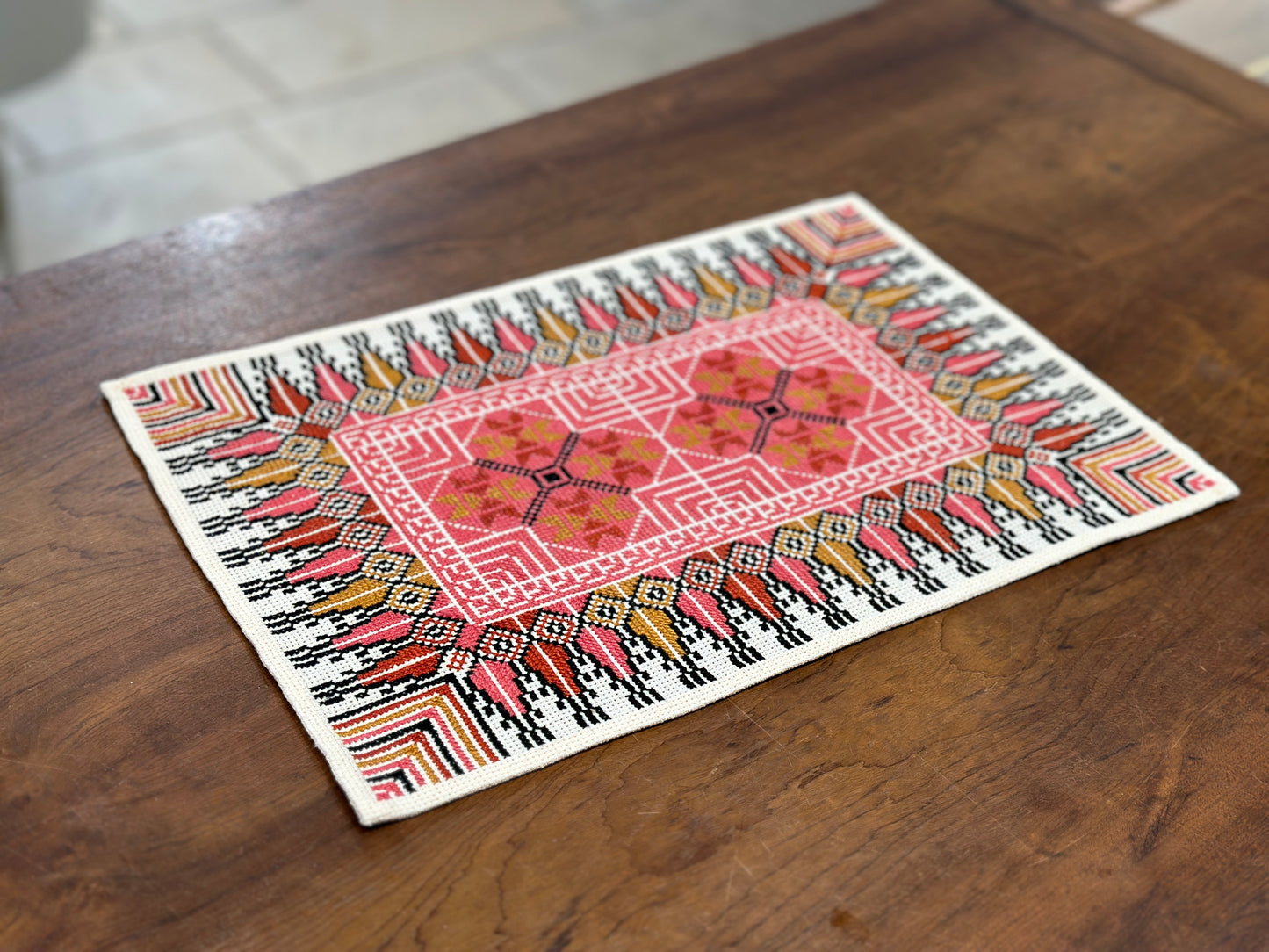Embroidered table mat | Hilweh Market